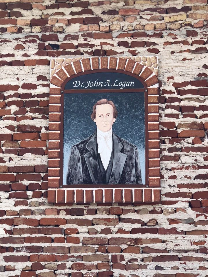 Portraits – Courthouse Square District – Revitalize 62966